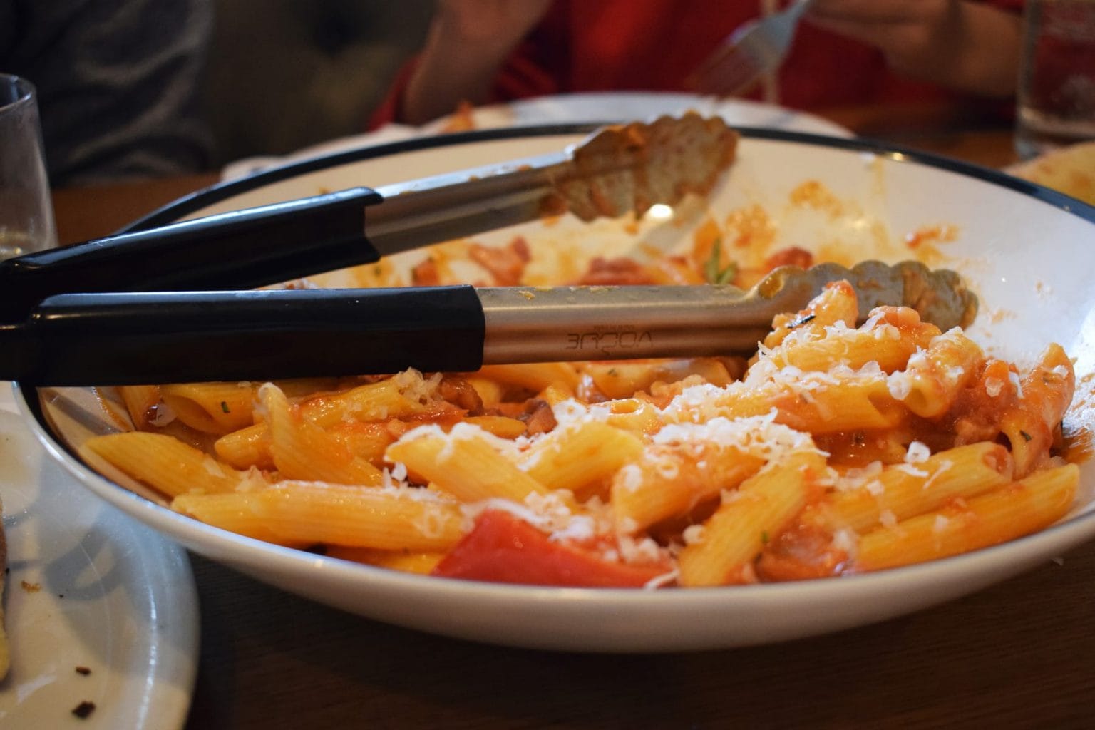 Pesto Pasta with Sundried Tomatoes | Suburban Mum