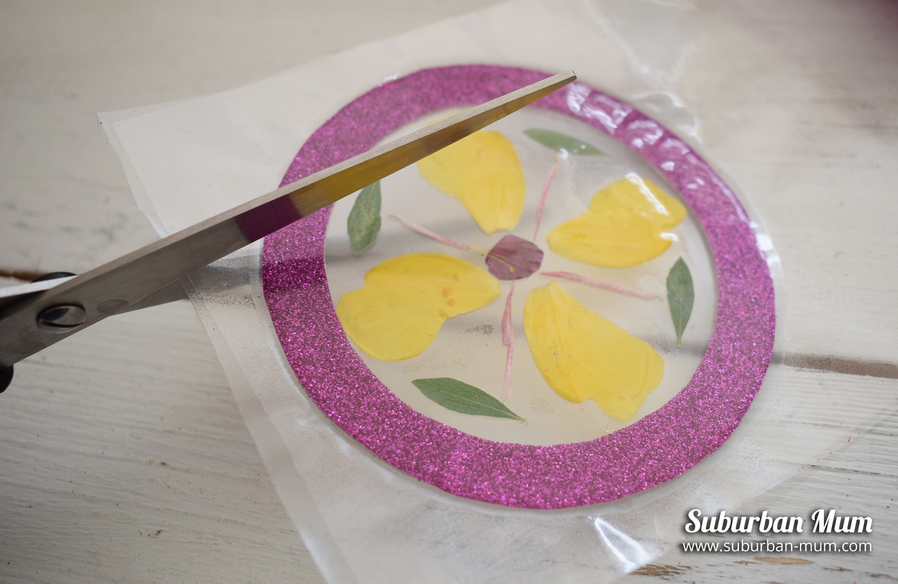 Craft Corner: Make your own stained glass flowers | Suburban Mum