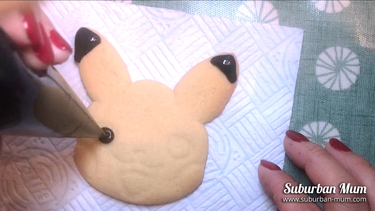 How to make Pikachu cookies - tutorial | Suburban Mum
