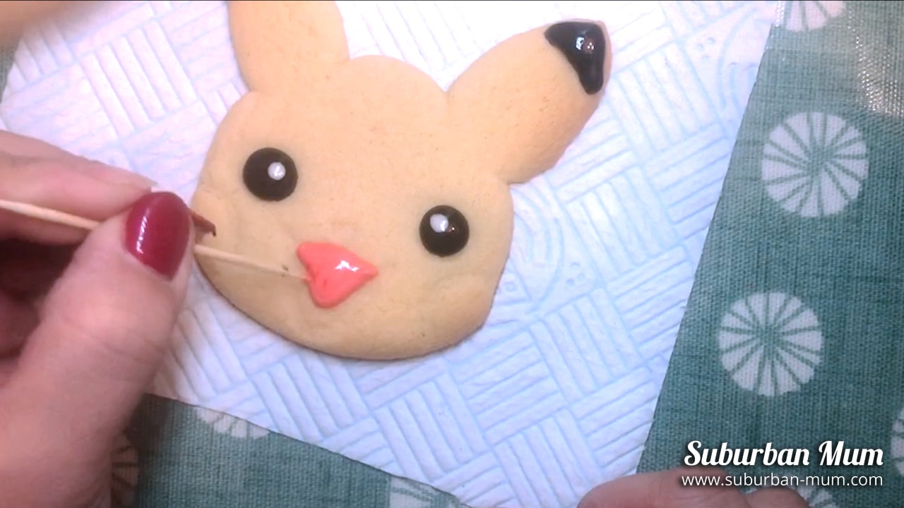 How to make Pikachu cookies - tutorial | Suburban Mum