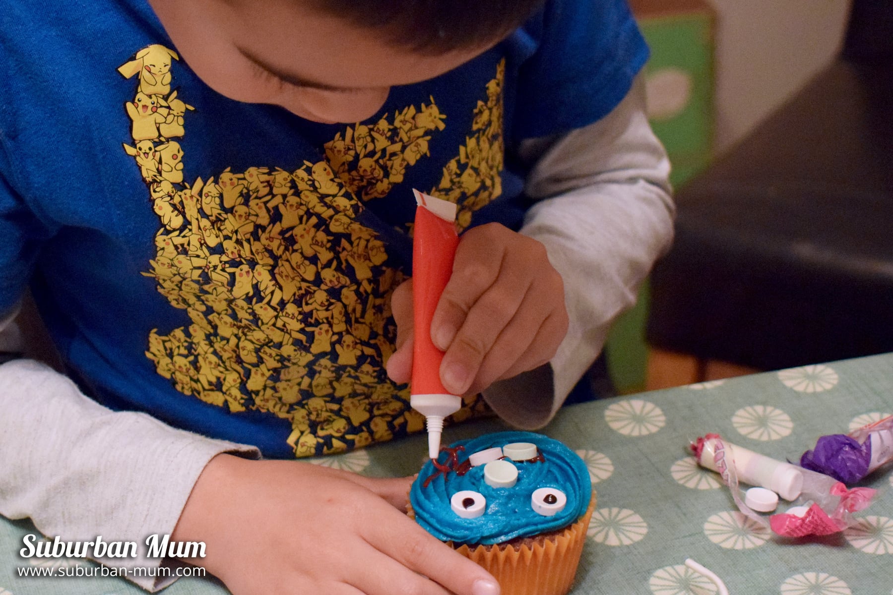 Monster Halloween Cupcakes with Swizzels | Suburban Mum
